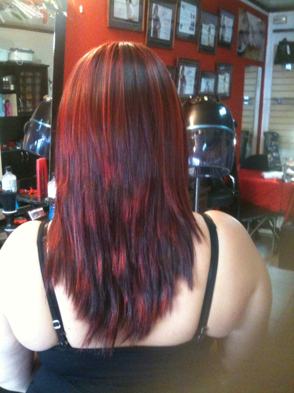 Tintes, Mechas, Rayitos y Luces :: BELLA FLOR, ALAJUELA CENTRO